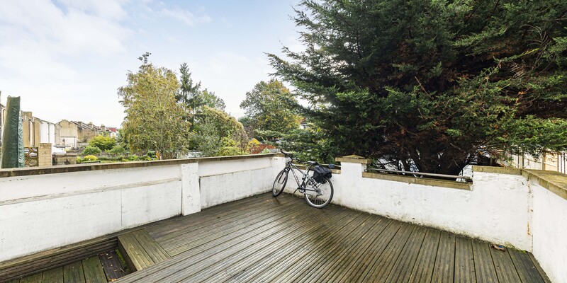 Whoobid Property Auctions: UK Property Auctioneers